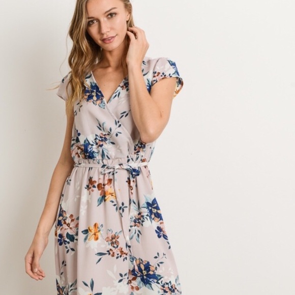 Gilli | Dresses | Nwt Lavender Floral Wrap Maxi Dress Boutique | Poshmark